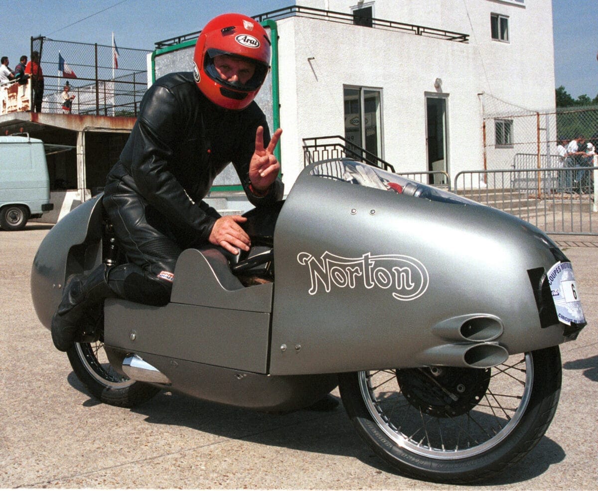 Frank Melling: The Flying Penguin | Classic Bike Hub