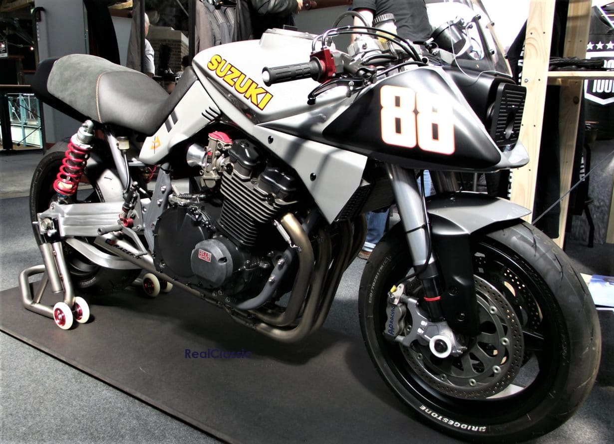 Custom Classics - RealClassic