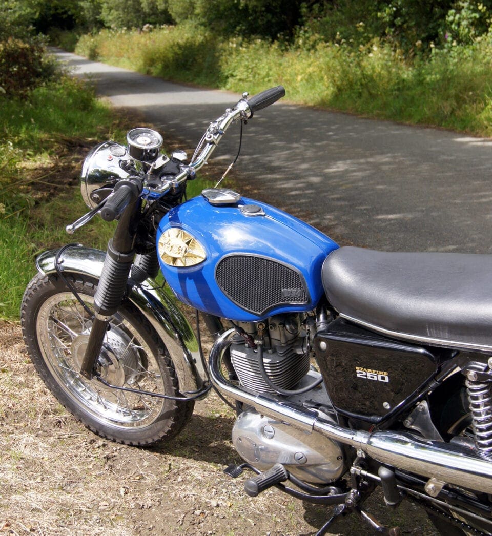 BSA B25 Starfire - RealClassic
