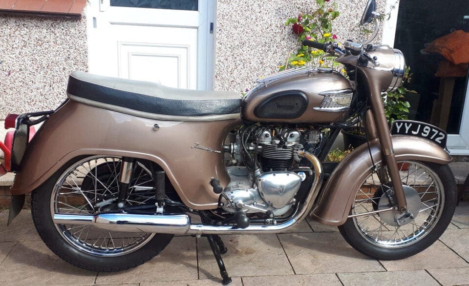 Triumph 3TA / TwentyOne - RealClassic