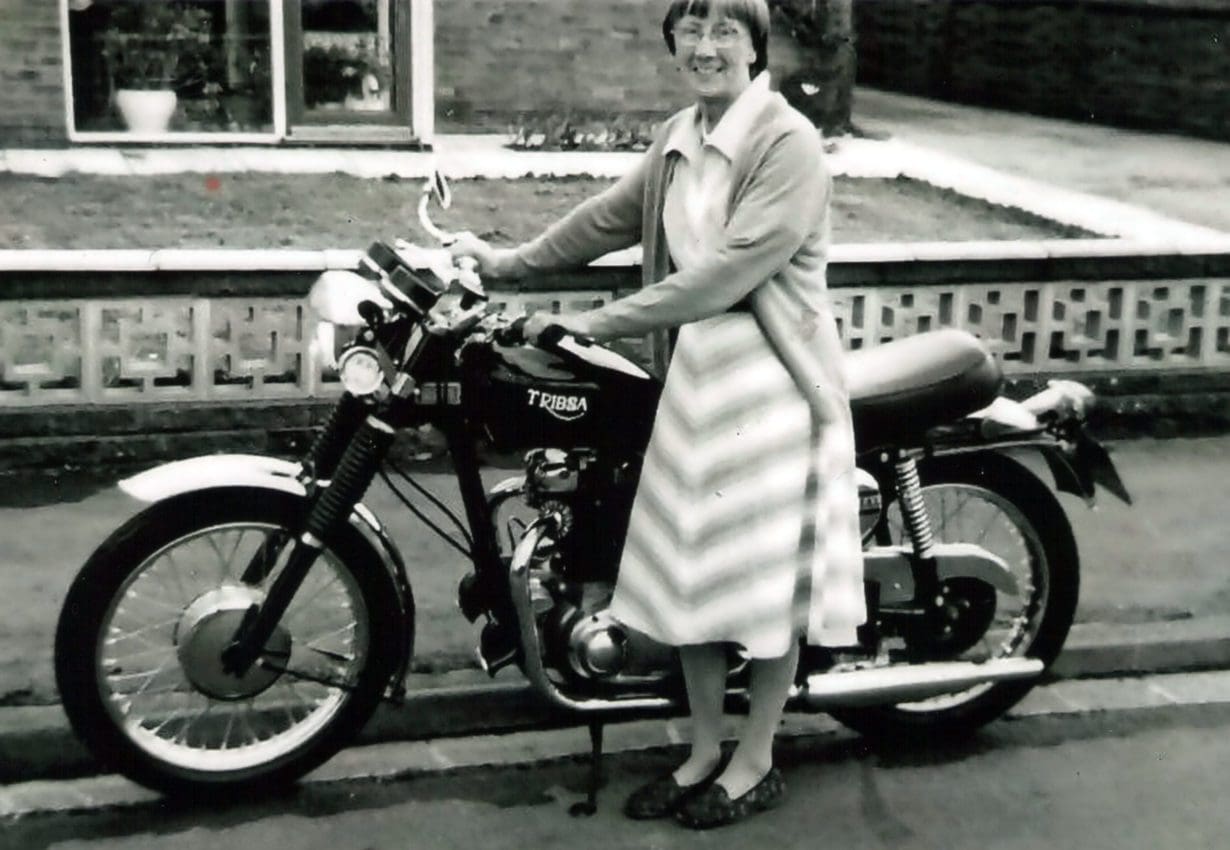 TriBSA 650 - RealClassic